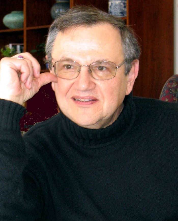 Robert Tell (Author of The Witch of Maple Park)