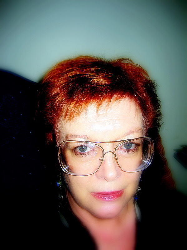 Maria Quinn (Author of The Gene Thieves)