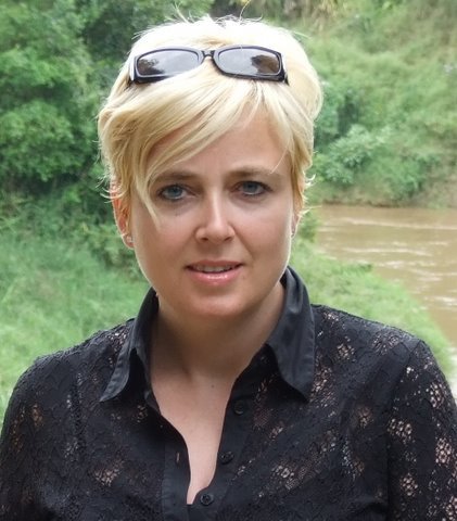 Sara Curran-Ross (Author of Sleeping Love)