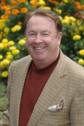 Jeffrey J. Fox (Author of How to Become a Rainmaker)