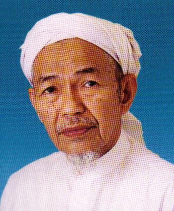 Nik Abdul Aziz Nik Mat (Author of Bicara Ini Demi Ilahi)