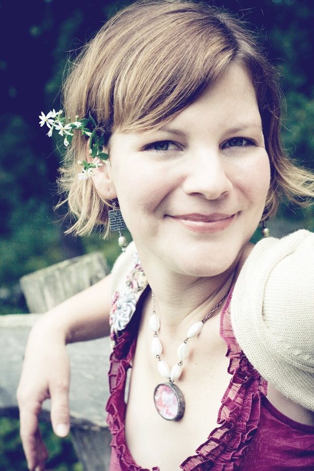 Kelly Rae Roberts (Author of Taking Flight)