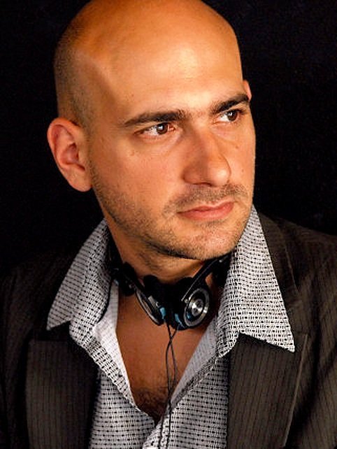 Julien Neel (Author of Lou! Sonata)