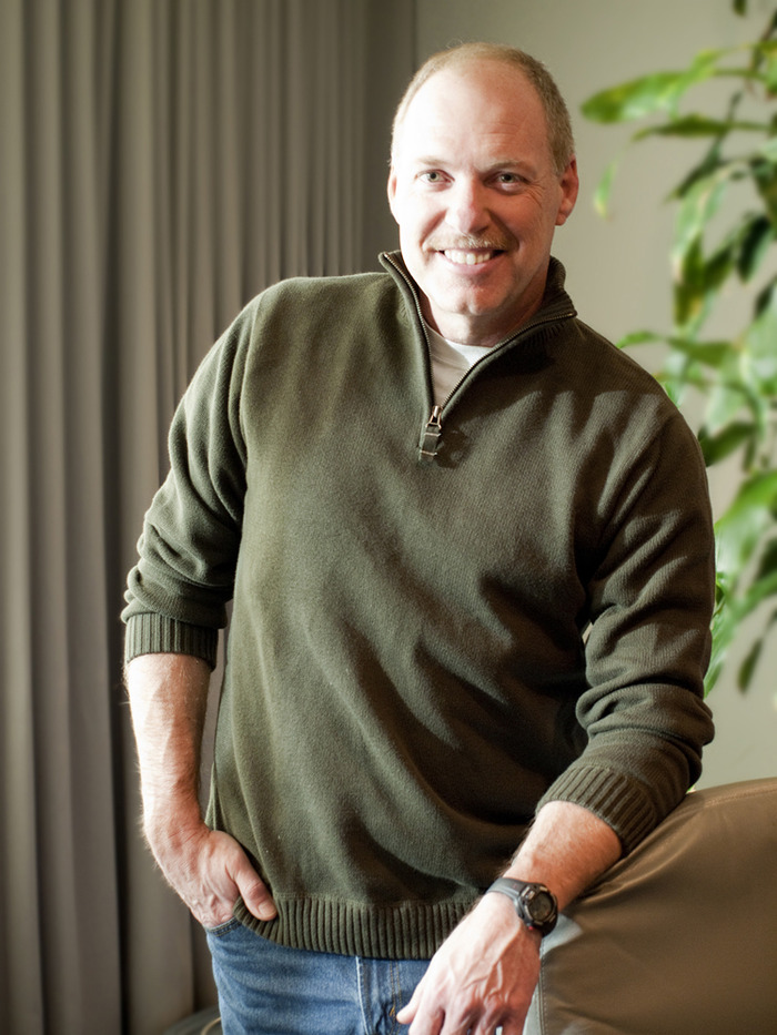 Dave Hnida (Author of Paradise General)