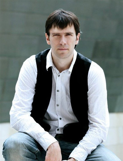 Javier Gimenez Sasieta (Author of El acontecimiento)