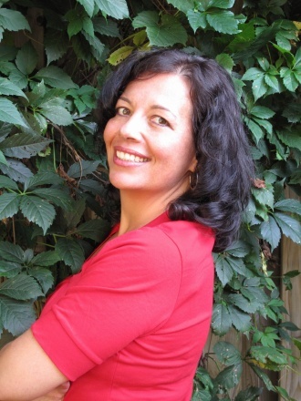 Jamie Zeppa (Author of Beyond the Sky and the Earth)