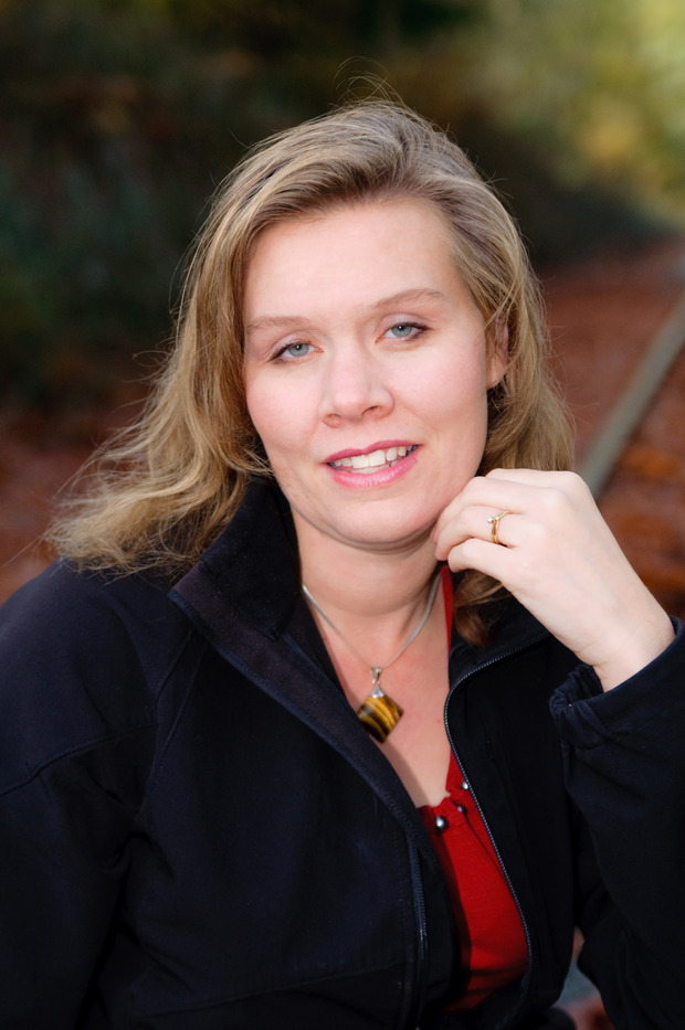 Jennifer Shaw Wolf (Author of Breaking Beautiful)