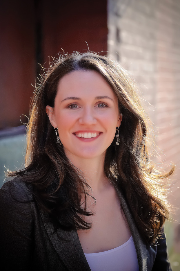 Liz Murray (Author of Breaking Night)