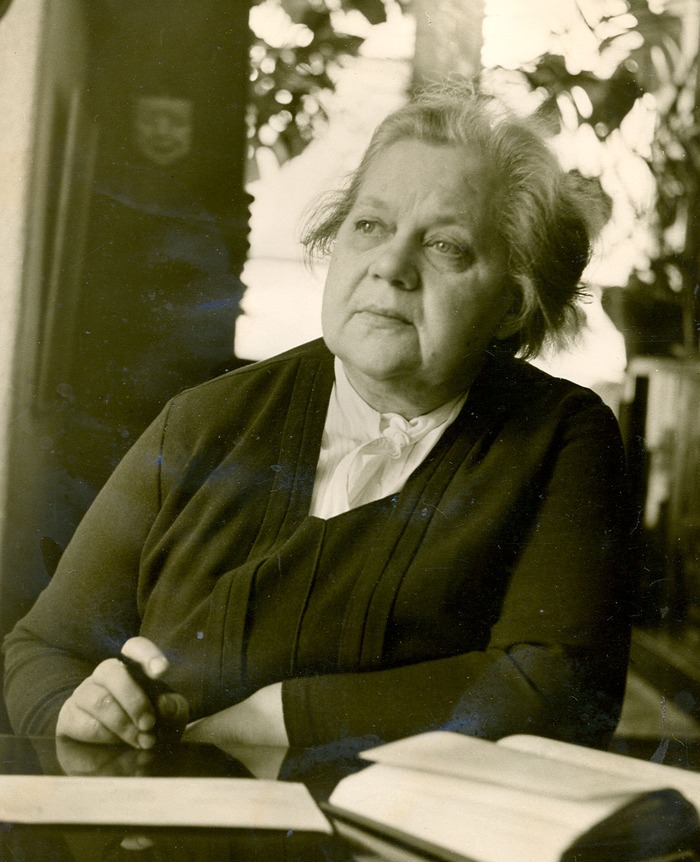 Anna Sakse (Author of Pasakas par ziediem)