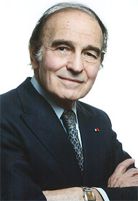 Samuel Pisar (Author of Of Blood and Hope)