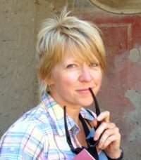 Helen Berry (Author of The Castrato and His Wife)