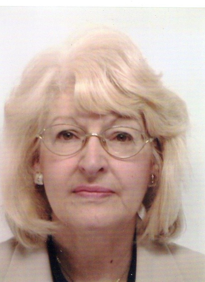 Anna Rossi (Author of The Traitor's Wife)