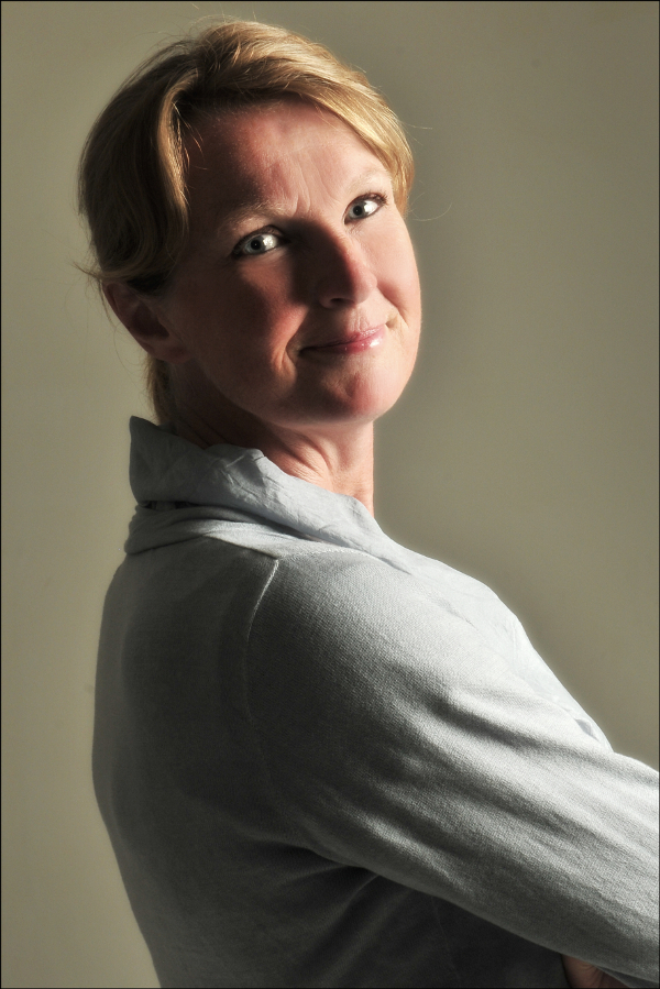 Marion Everink (Translator of De woelige wereld van de worm)