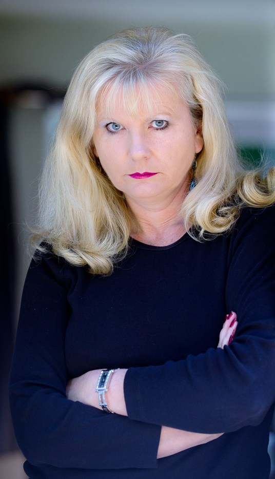Tessa Harris (Author of The Anatomist's Apprentice)