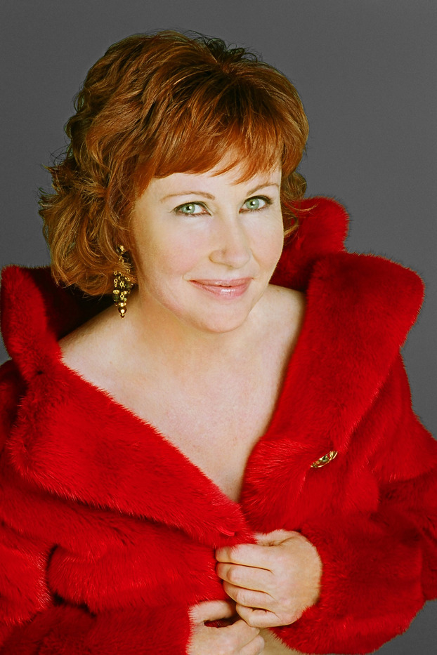 Claire Applewhite (Author of St. Louis Hustle)