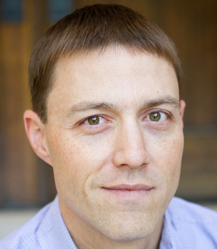 Ken Floyd (Author of Waves of Regret)