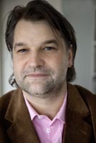 Bert Natter (Author of Aan het einde van de oorlog)