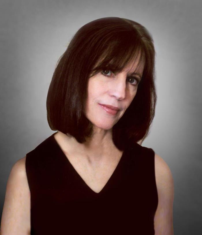 Elizabeth Black (Author of The Drowning House)