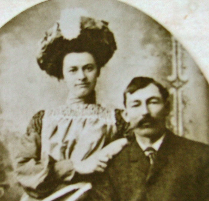 Grace Snyder (Author of No Time on My Hands)