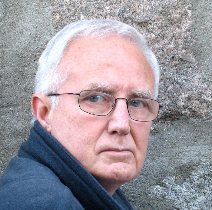 Bill Kirton (Author of The Figurehead)