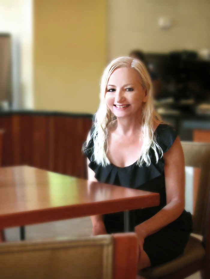 Lilou DuPont (Author of Summer Heat)