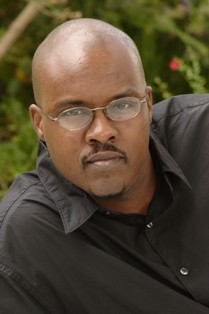 Sean Thomas (Author of Smilee & Company Operation Uno)