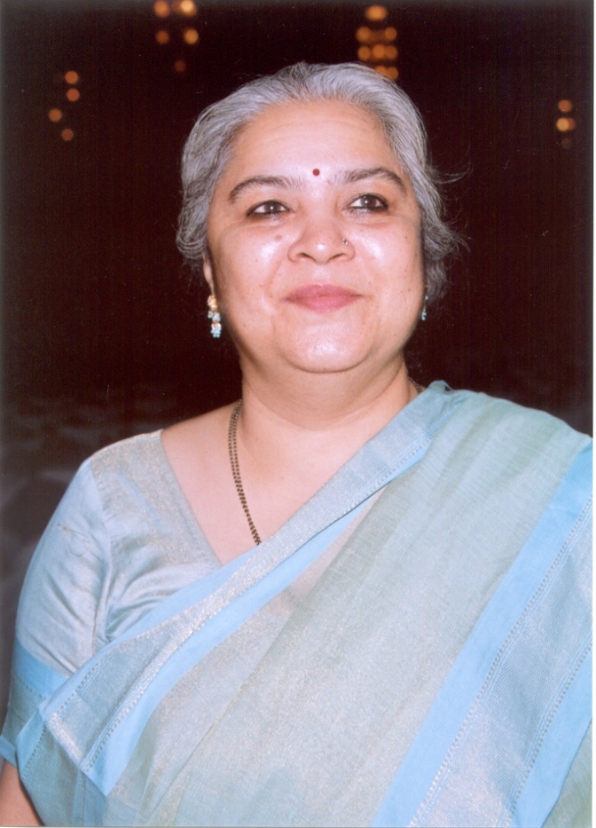 Ira Pande (Author of Diddi)