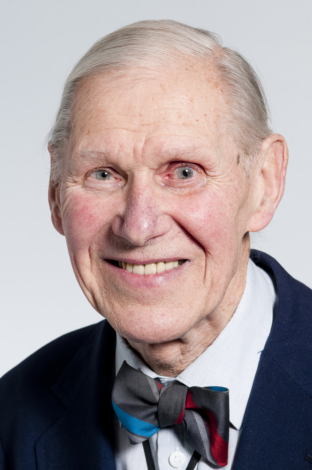 R.M. Kirk (Author of Basic Surgical Techniques)