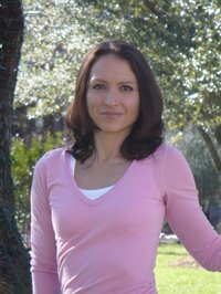 Lisa Arends (Author of Lessons From the End of a Marriage)