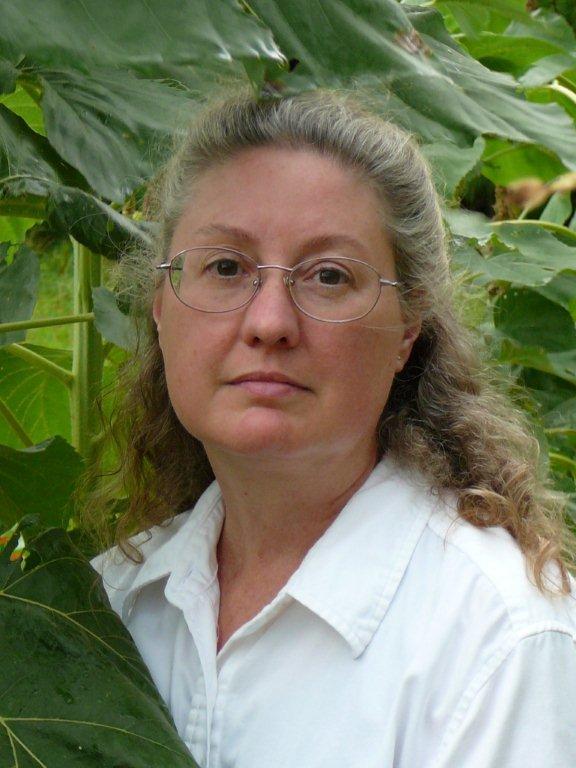 Mari Mann (Author of Parisian by Heart)