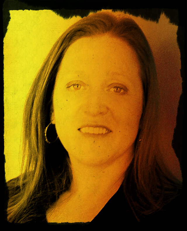 Lowri Thomas (Author of The Triskele)