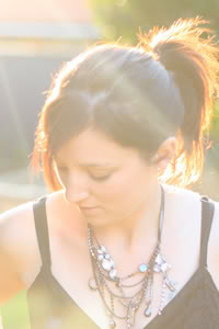 Jessica Roscoe (Author of Walking Dead Girl)