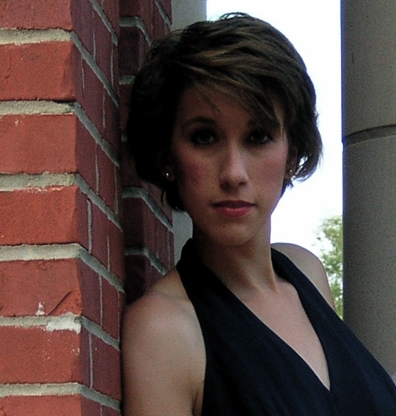 Emma Elliot (Author of A Thin, Dark Line)