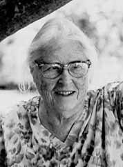 Sarah Aldridge (Author of Latecomer)