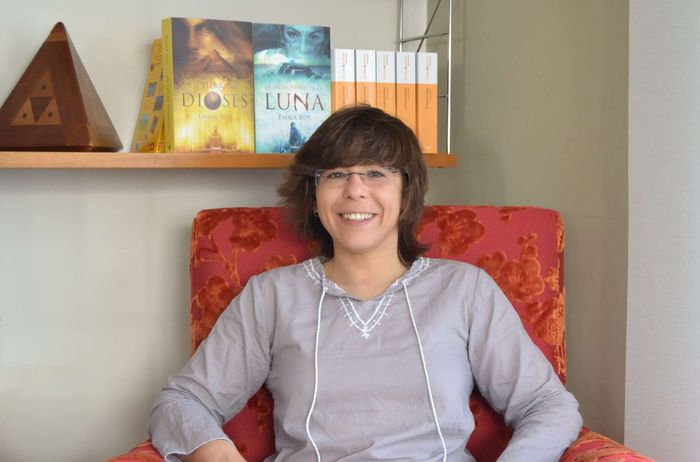 Emma Ros (Author of La compositora)