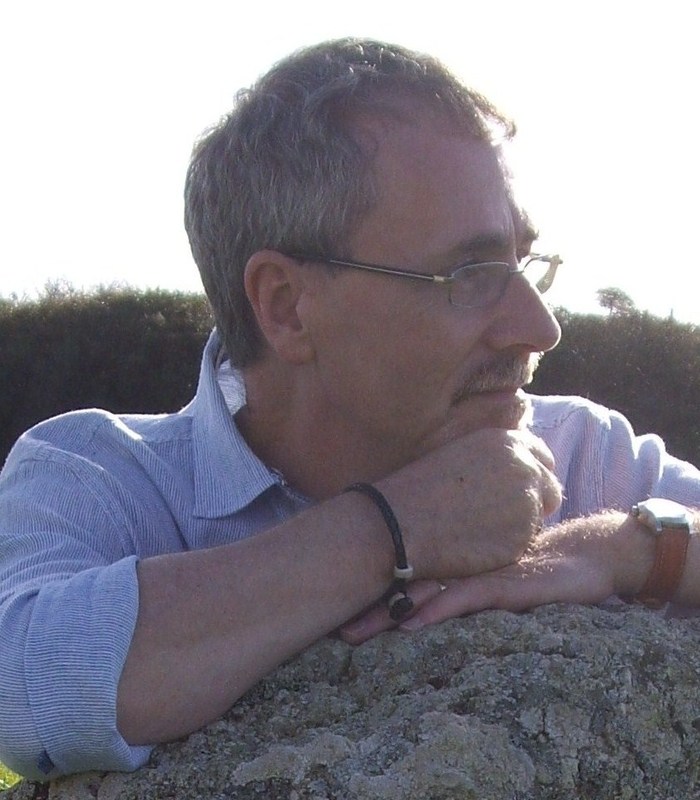 Steven Hobbs (Author of Stone Ties)