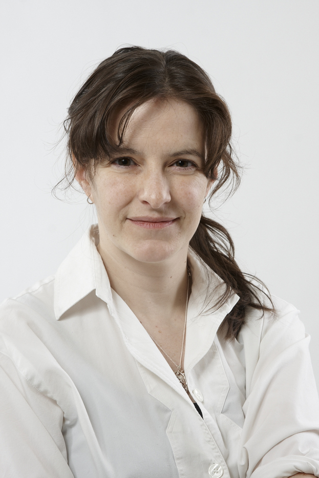 Annie Bacon (Author of Chroniques post-apocalyptiques d'une enfant sage)