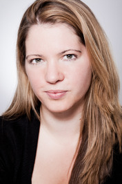 Carrie Duffy (Author of Diva)