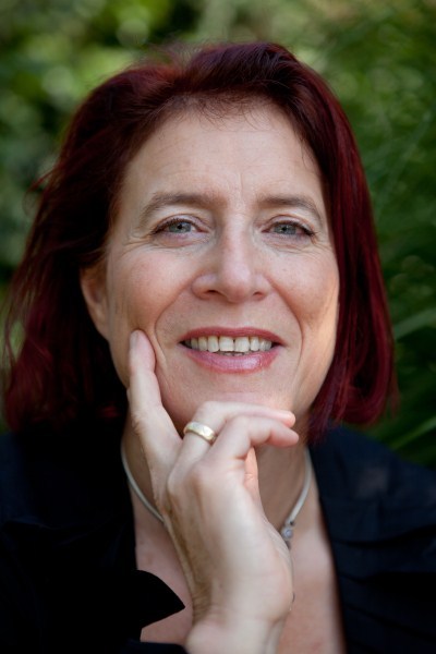 Vered Neta (Author of Full Circle)