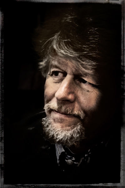 Lars Andersson (Author of Nu)