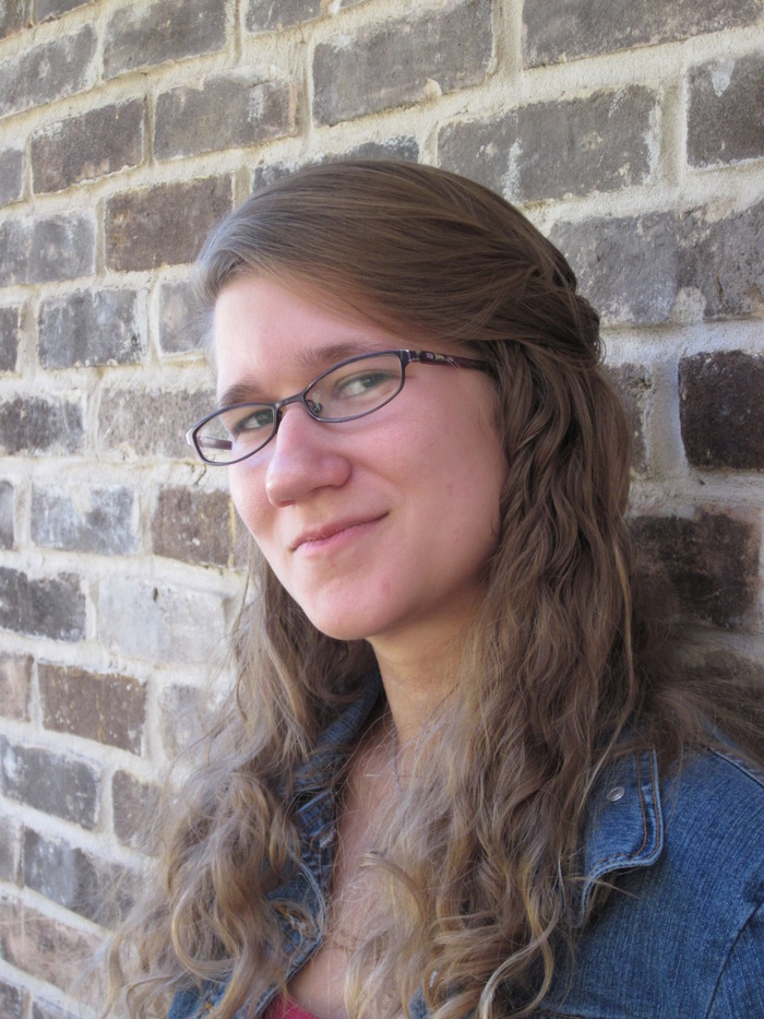 Elle Bee (Author of Safe)