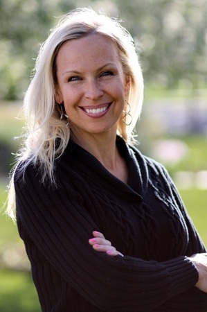 Amy Freeman (Author of North American Odyssey)