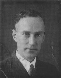 Jan Oort (Author of Astrophysik IV)