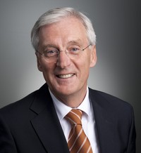 Ben Knapen (Author of De Man en zijn staat)