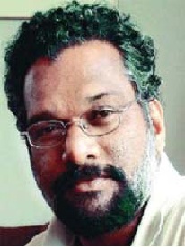 T.P. Rajeevan (Author of പാലേരി മാണിക്യം ഒരു പാതിരാക്കൊലപാതകത്തിന്റെ കഥ ...
