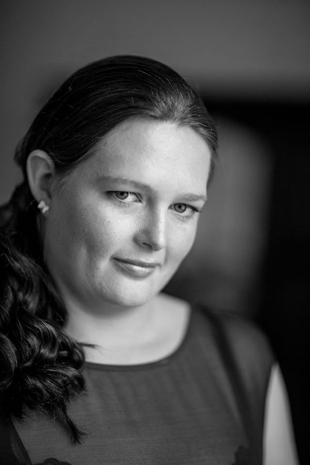 Sarah Elliot (Author of Volf)