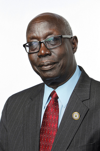 Francis Mading Deng (Author of طائر الشؤم)