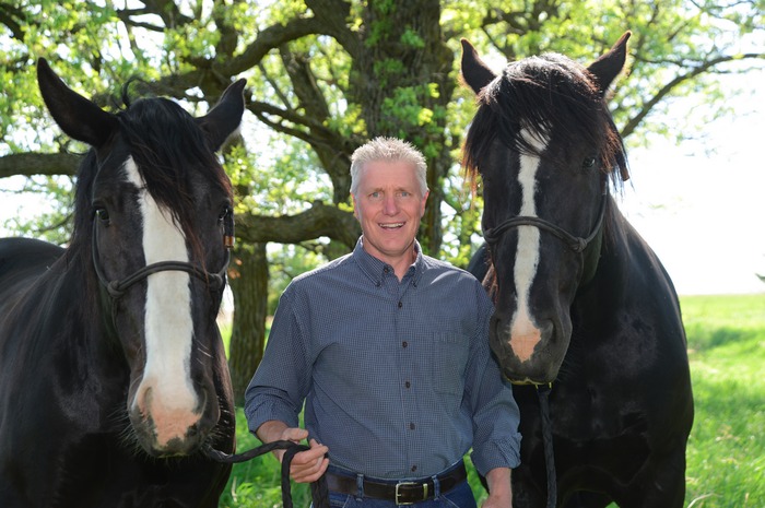 Les Graham (Author of Jude's Gentle Giants)