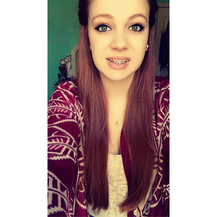 Alexandria Ayers (Author of Psycho Sitter)