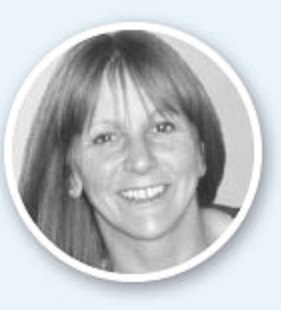 Lizzie Jones (Author of The 52 List)